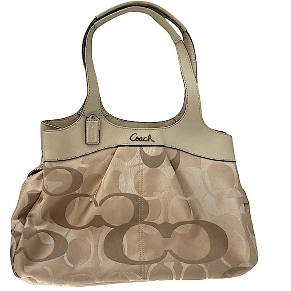 Coach | Bags | Coach Tan And Cream Signature Optic Lexi Bag In Ivory ...